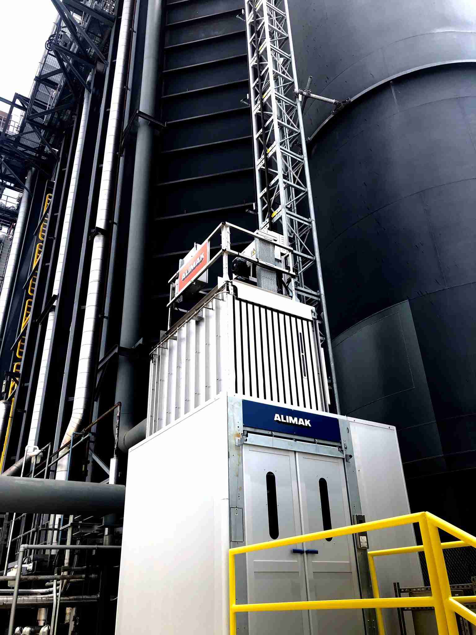 Industrial Elevator - Teejan Equipment